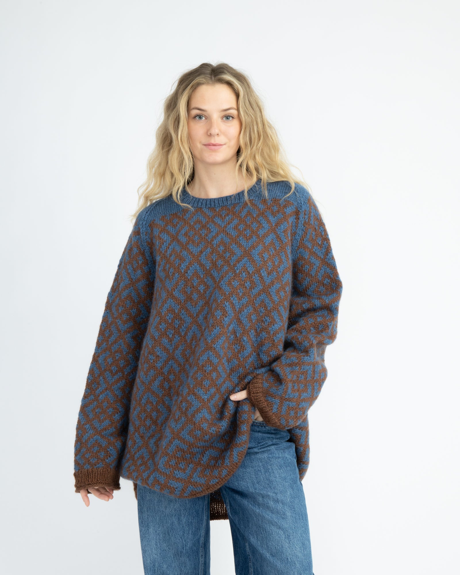 Spinnvill Sweater | HAND KNITTED SWEATER - Skappel Oslo