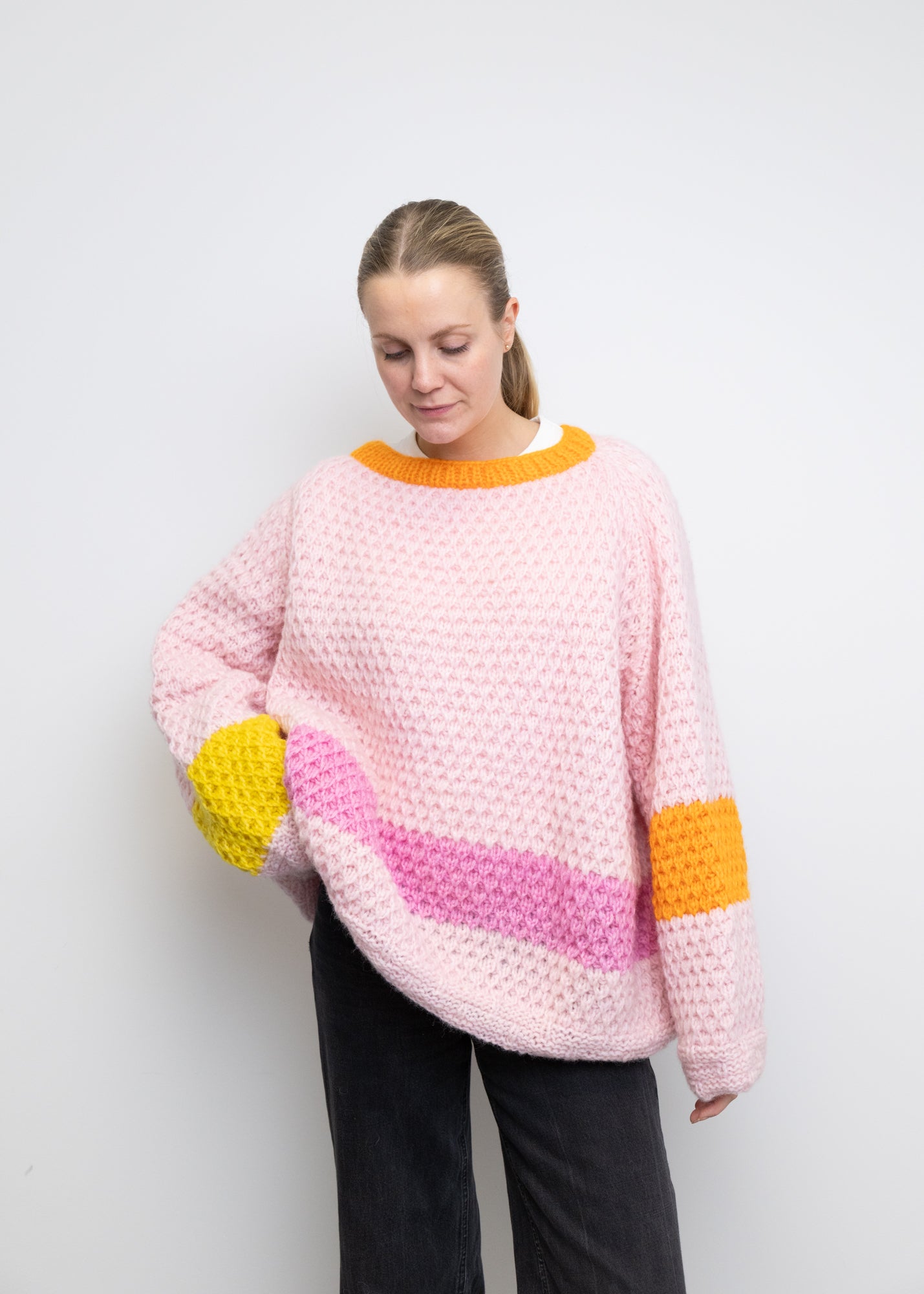 Color Block Sweater | HAND KNITTED SWEATER - Skappel Oslo