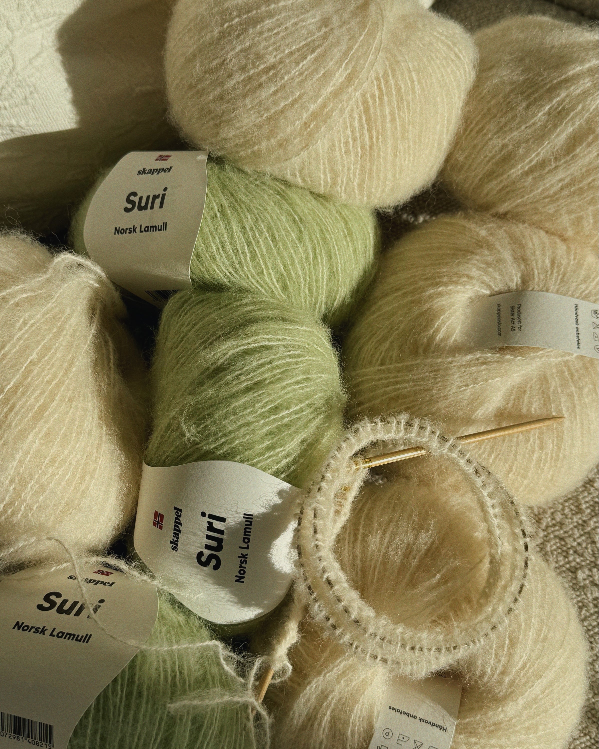 Kløver | Natural White & Pastel Green - Skappel Oslo